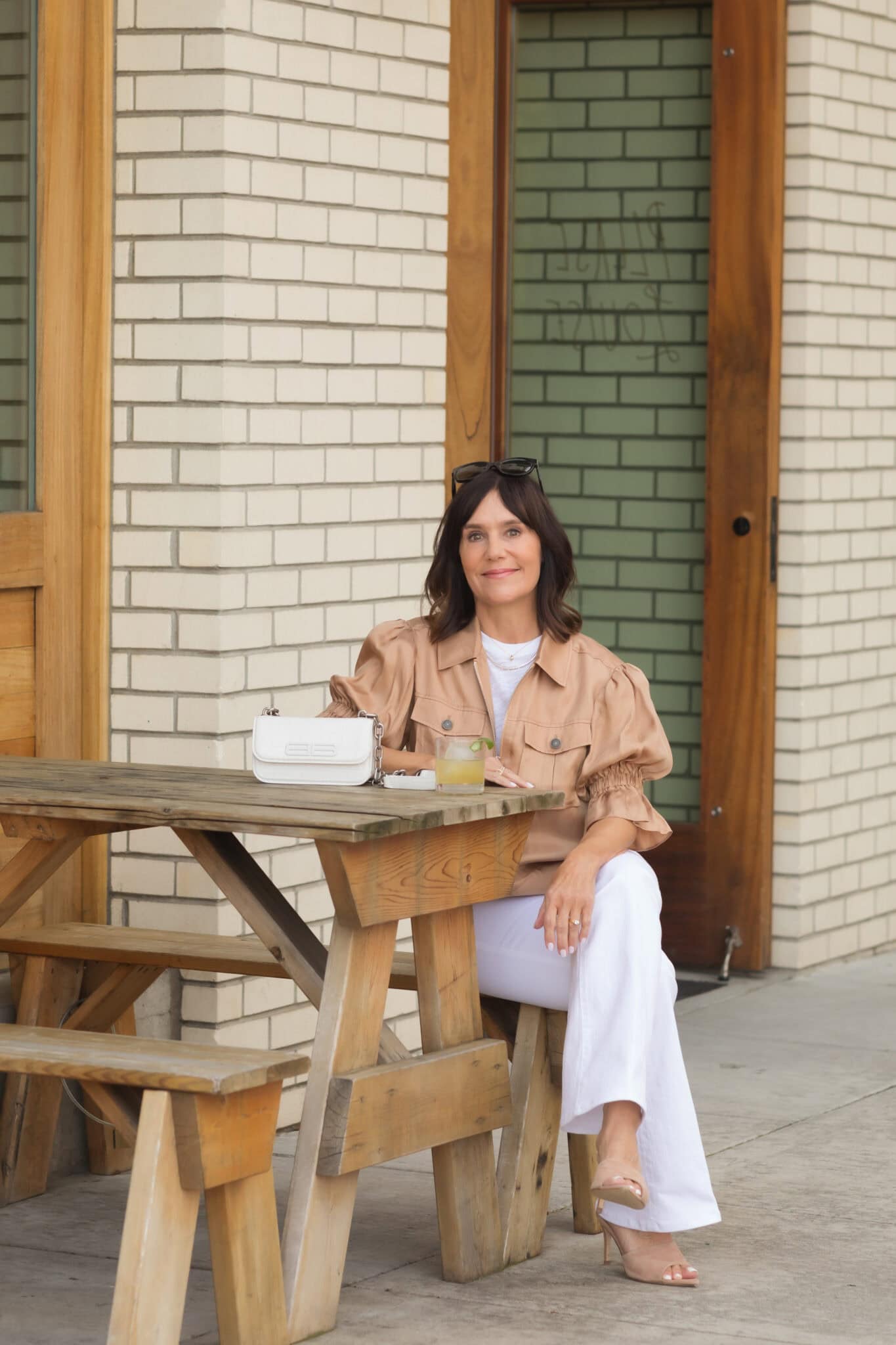 Must Read: Now is the Time to Refresh Your Whites! | So Susie